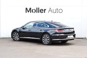 Black Volkswagen Arteon 2018 in Riga, with an engine capacity of 1.50 L and mileage of 161 thousand km for 18050 €, photo 4 on AUTOMOTO.COM.LV