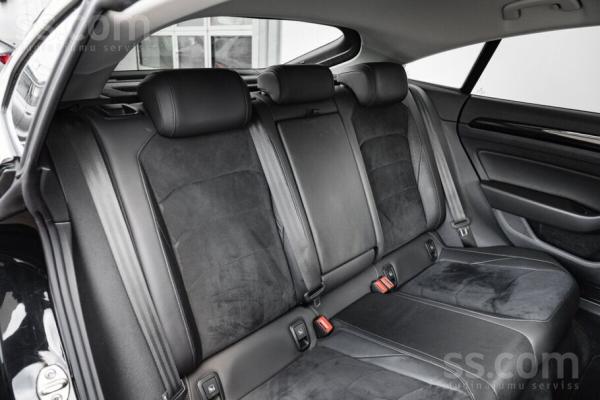 Black Volkswagen Arteon 2018 in Riga, with an engine capacity of 1.50 L and mileage of 161 thousand km for 17750 €, photo 7 on AUTOMOTO.COM.LV