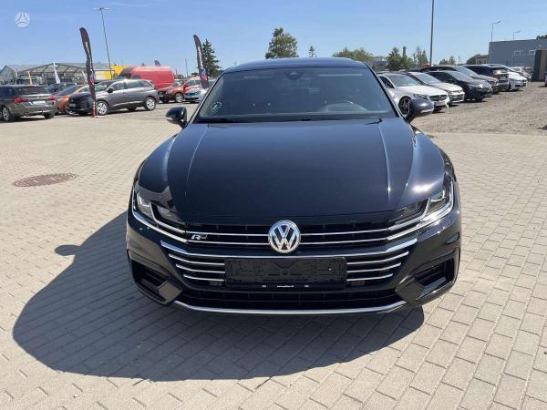 Volkswagen Arteon 2018 in Marijampole on AUTOMOTO.COM.LV Black Volkswagen Arteon 2018 in Marijampole, with an engine capacity of 1.97 L and mileage of 193 thousand km for 17300 €, photo 3 on AUTOMOTO.COM.LV
