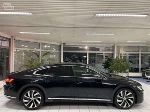 Black Volkswagen Arteon 2019 in Kaunas, with an engine capacity of 2.00 L and mileage of 83 thousand km for 27549 €, photo 4 on AUTOMOTO.COM.LV