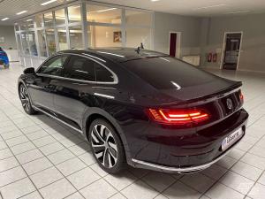 Black Volkswagen Arteon 2019 in Kaunas, with an engine capacity of 2.00 L and mileage of 83 thousand km for 27549 €, photo 7 on AUTOMOTO.COM.LV