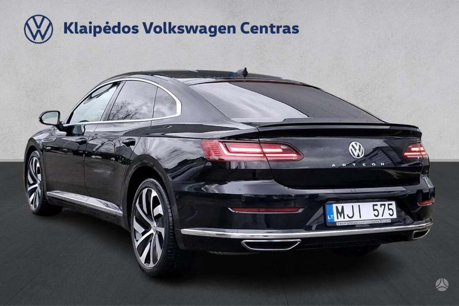 Melns Volkswagen Arteon 2020 Klaipėda, ar dzinēja tilpumu 2.00 L un nobraukumu 165 tūkst. km par 21000 €, foto 4 vietnē AUTOMOTO.COM.LV