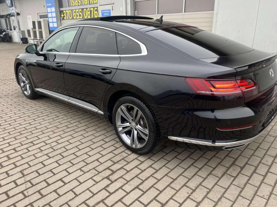 Black Volkswagen Arteon 2020 in Marijampole, with an engine capacity of 1.98 L and mileage of 68 thousand km for 21500 €, photo 7 on AUTOMOTO.COM.LV