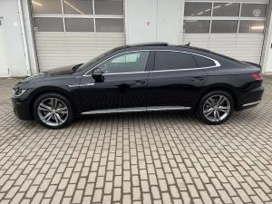 Black Volkswagen Arteon 2020 in Marijampole, with an engine capacity of 1.98 L and mileage of 68 thousand km for 21500 €, photo 8 on AUTOMOTO.COM.LV