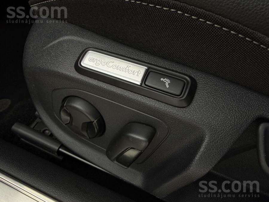 Melns Volkswagen Arteon 2020 Rīga, ar dzinēja tilpumu 2.00 L un nobraukumu 110 tūkst. km par 24500 €, foto 8 vietnē AUTOMOTO.COM.LV