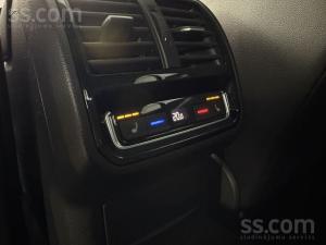 Melns Volkswagen Arteon 2020 Rīga, ar dzinēja tilpumu 2.00 L un nobraukumu 110 tūkst. km par 24500 €, foto 25 vietnē AUTOMOTO.COM.LV