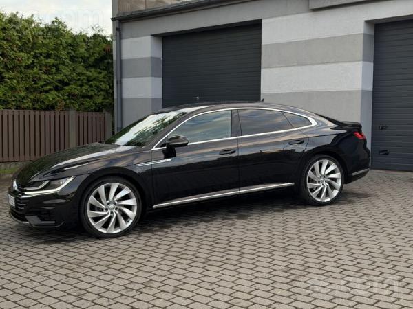Black Volkswagen Arteon 2020 in Riga, with an engine capacity of 2.00 L and mileage of 87 thousand km for 23950 €, photo 3 on AUTOMOTO.COM.LV