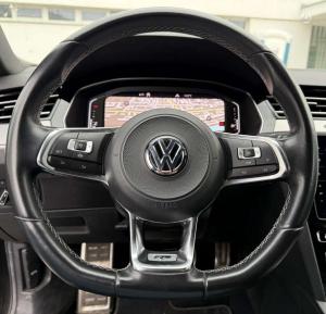 Black Volkswagen Arteon 2020 in Vilnius, with an engine capacity of 1.98 L and mileage of 78 thousand km for 24800 €, photo 8 on AUTOMOTO.COM.LV