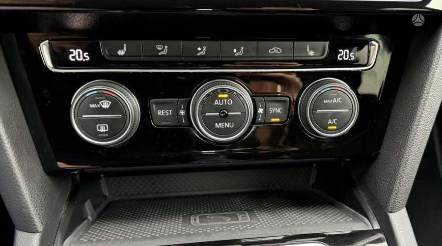Black Volkswagen Arteon 2020 in Vilnius, with an engine capacity of 1.98 L and mileage of 78 thousand km for 24800 €, photo 13 on AUTOMOTO.COM.LV