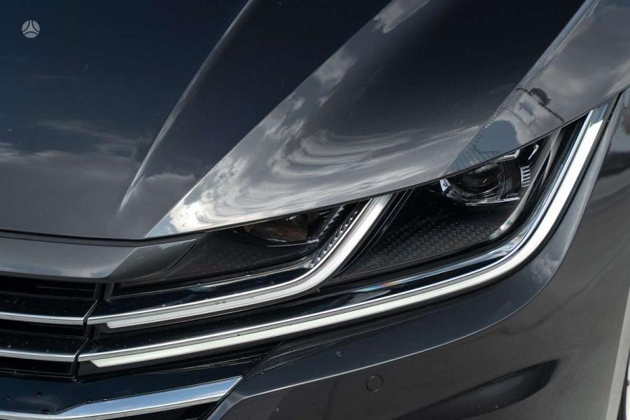 Melns Volkswagen Arteon 2020 Viļņa, ar dzinēja tilpumu 2.00 L un nobraukumu 82 tūkst. km par 23950 €, foto 5 vietnē AUTOMOTO.COM.LV