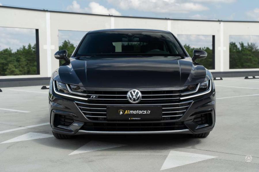 Melns Volkswagen Arteon 2020 Viļņa, ar dzinēja tilpumu 2.00 L un nobraukumu 82 tūkst. km par 23950 €, foto 6 vietnē AUTOMOTO.COM.LV