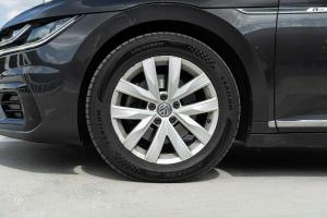 Melns Volkswagen Arteon 2020 Viļņa, ar dzinēja tilpumu 2.00 L un nobraukumu 82 tūkst. km par 23950 €, foto 13 vietnē AUTOMOTO.COM.LV