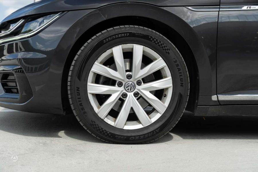 Melns Volkswagen Arteon 2020 Viļņa, ar dzinēja tilpumu 2.00 L un nobraukumu 82 tūkst. km par 23950 €, foto 13 vietnē AUTOMOTO.COM.LV