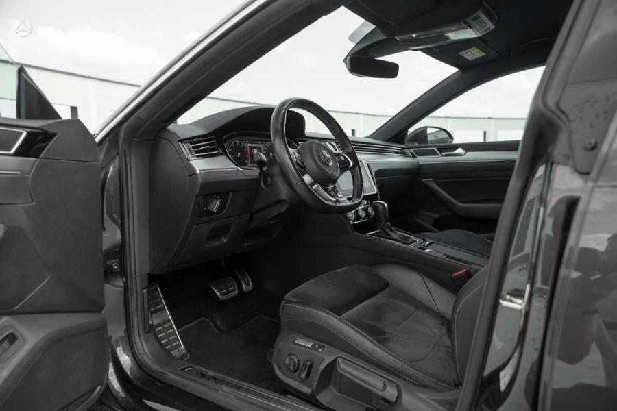 Melns Volkswagen Arteon 2020 Viļņa, ar dzinēja tilpumu 2.00 L un nobraukumu 82 tūkst. km par 23950 €, foto 14 vietnē AUTOMOTO.COM.LV