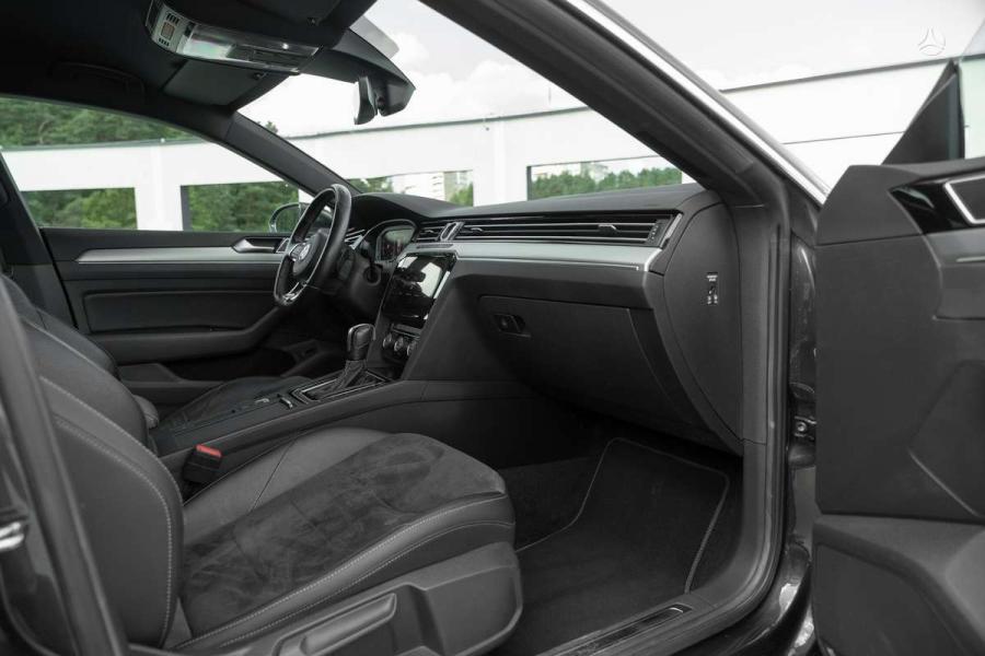 Melns Volkswagen Arteon 2020 Viļņa, ar dzinēja tilpumu 2.00 L un nobraukumu 82 tūkst. km par 23950 €, foto 16 vietnē AUTOMOTO.COM.LV
