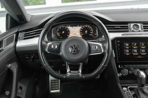 Melns Volkswagen Arteon 2020 Viļņa, ar dzinēja tilpumu 2.00 L un nobraukumu 82 tūkst. km par 23950 €, foto 21 vietnē AUTOMOTO.COM.LV