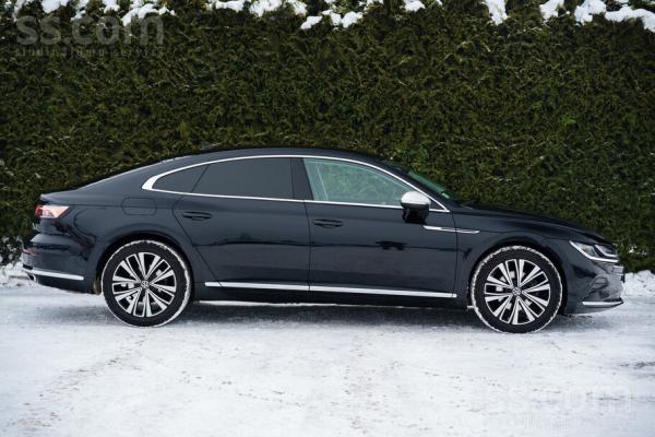Melns Volkswagen Arteon 2024 Rīga, ar dzinēja tilpumu 2.00 L un nobraukumu 28 tūkst. km par 32900 €, foto 4 vietnē AUTOMOTO.COM.LV