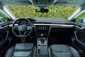 Black Volkswagen Arteon 2024 in Riga, with an engine capacity of 2.00 L and mileage of 28 thousand km for 32900 €, photo 17 on AUTOMOTO.COM.LV