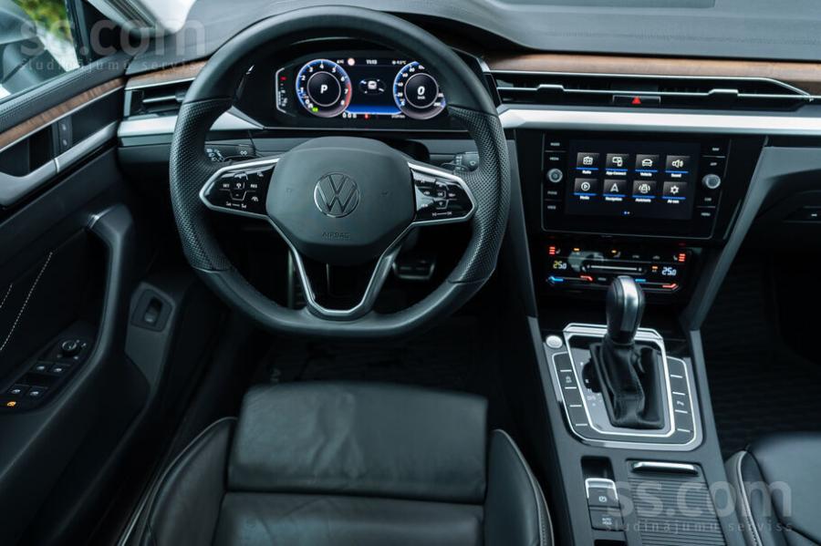 Black Volkswagen Arteon 2024 in Riga, with an engine capacity of 2.00 L and mileage of 28 thousand km for 32900 €, photo 18 on AUTOMOTO.COM.LV