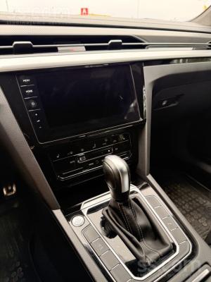 Melns Volkswagen Arteon 2020 Rīga, ar dzinēja tilpumu 2.00 L un nobraukumu 178 tūkst. km par 19999 €, foto 8 vietnē AUTOMOTO.COM.LV