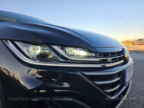 Black Volkswagen Arteon 2021 in Tartu, with an engine capacity of 2.00 L and mileage of 100 thousand km for 33999 €, photo 11 on AUTOMOTO.COM.LV