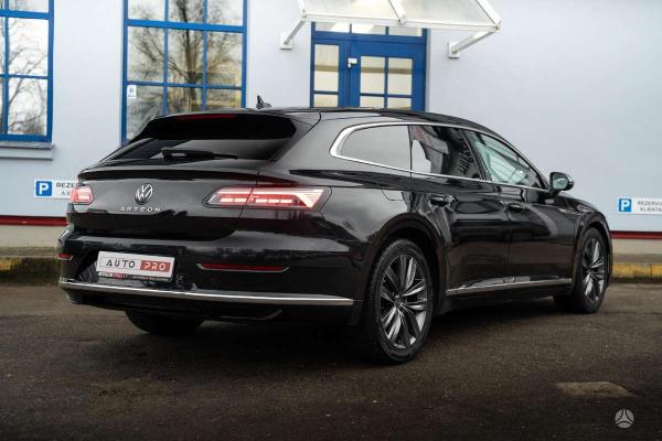 Black Volkswagen Arteon 2021 in Vilnius, with an engine capacity of 1.97 L and mileage of 131 thousand km for 26500 €, photo 9 on AUTOMOTO.COM.LV