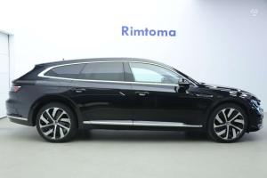 Black Volkswagen Arteon 2021 in Vilnius, with an engine capacity of 1.40 L and mileage of 137 thousand km for 25990 €, photo 3 on AUTOMOTO.COM.LV