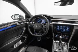 Melns Volkswagen Arteon 2021 Viļņa, ar dzinēja tilpumu 2.00 L un nobraukumu 82 tūkst. km par 34700 €, foto 10 vietnē AUTOMOTO.COM.LV
