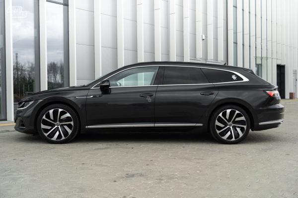 Black Volkswagen Arteon 2021 in Vilnius, with an engine capacity of 2.00 L and mileage of 146 thousand km for 27500 €, photo 2 on AUTOMOTO.COM.LV