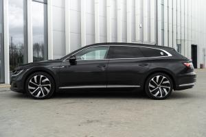 Black Volkswagen Arteon 2021 in Vilnius, with an engine capacity of 2.00 L and mileage of 146 thousand km for 27500 €, photo 3 on AUTOMOTO.COM.LV