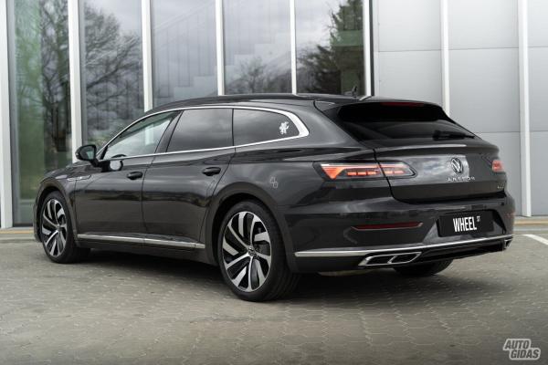 Black Volkswagen Arteon 2021 in Vilnius, with an engine capacity of 2.00 L and mileage of 146 thousand km for 27500 €, photo 3 on AUTOMOTO.COM.LV