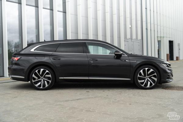Black Volkswagen Arteon 2021 in Vilnius, with an engine capacity of 2.00 L and mileage of 146 thousand km for 27500 €, photo 6 on AUTOMOTO.COM.LV