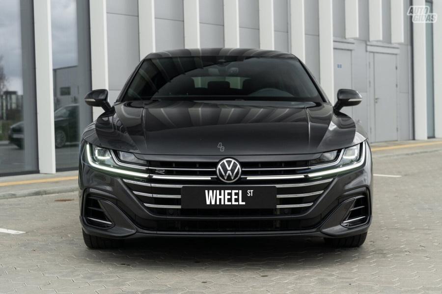 Black Volkswagen Arteon 2021 in Vilnius, with an engine capacity of 2.00 L and mileage of 146 thousand km for 27500 €, photo 9 on AUTOMOTO.COM.LV