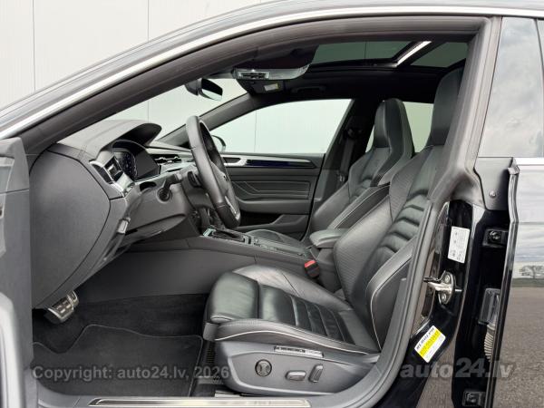 Black Volkswagen Arteon 2021 in Tartu, with an engine capacity of 2.00 L and mileage of 105 thousand km for 33900 €, photo 6 on AUTOMOTO.COM.LV