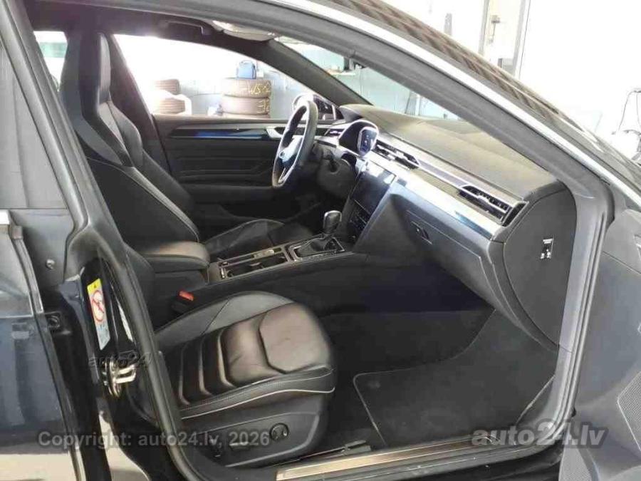 Black Volkswagen Arteon 2021 in Tallinn, with an engine capacity of 2.00 L and mileage of 67 thousand km for 28500 €, photo 9 on AUTOMOTO.COM.LV