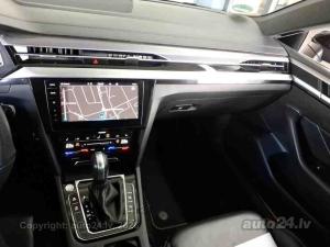 Black Volkswagen Arteon 2021 in Tallinn, with an engine capacity of 2.00 L and mileage of 67 thousand km for 28500 €, photo 15 on AUTOMOTO.COM.LV