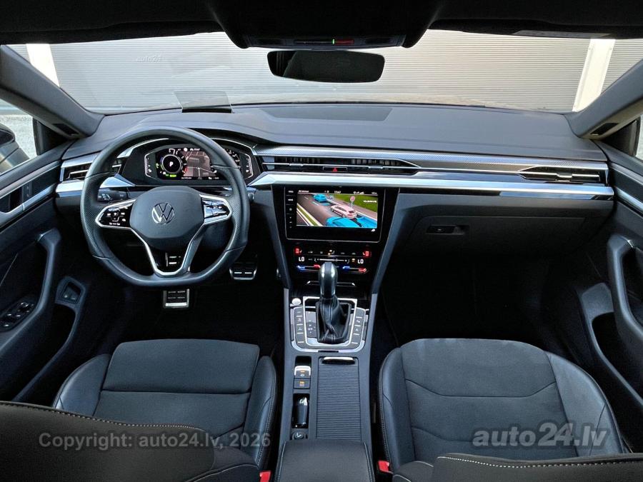 Black Volkswagen Arteon 2021 in Tallinn, with an engine capacity of 1.40 L and mileage of 69 thousand km for 27500 €, photo 15 on AUTOMOTO.COM.LV