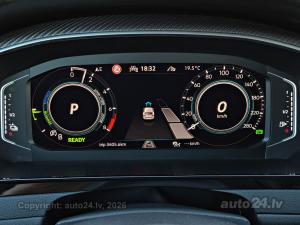 Black Volkswagen Arteon 2021 in Tallinn, with an engine capacity of 1.40 L and mileage of 69 thousand km for 27500 €, photo 20 on AUTOMOTO.COM.LV