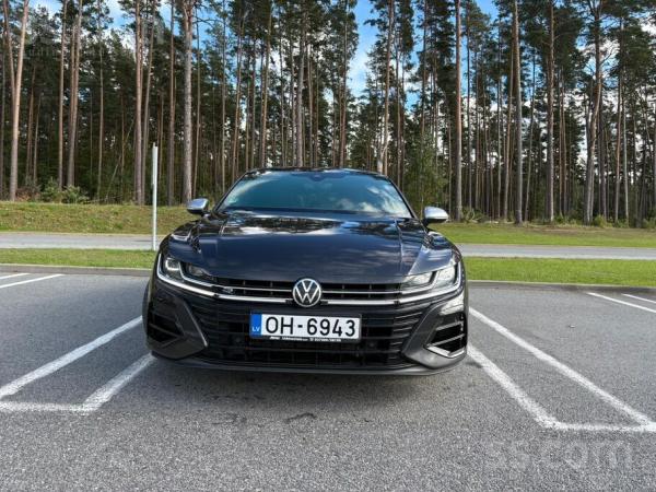 Melns Volkswagen Arteon 2021 Rīga, ar dzinēja tilpumu 2.00 L un nobraukumu 119 tūkst. km par 35500 €, foto 4 vietnē AUTOMOTO.COM.LV