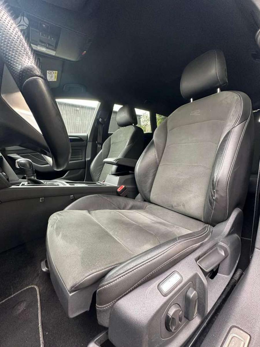 Black Volkswagen Arteon 2021 in Kaunas, with an engine capacity of 1.97 L and mileage of 286 thousand km for 15999 €, photo 14 on AUTOMOTO.COM.LV