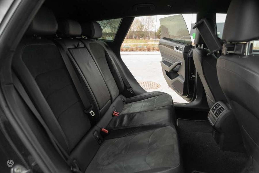 Melns Volkswagen Arteon 2021 Viļņa, ar dzinēja tilpumu 1.97 L un nobraukumu 147 tūkst. km par 24990 €, foto 20 vietnē AUTOMOTO.COM.LV