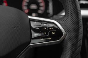 Melns Volkswagen Arteon 2021 Viļņa, ar dzinēja tilpumu 1.97 L un nobraukumu 147 tūkst. km par 24990 €, foto 25 vietnē AUTOMOTO.COM.LV