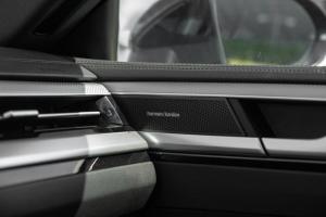 Black Volkswagen Arteon 2021 in Vilnius, with an engine capacity of 2.00 L and mileage of 149 thousand km for 28500 €, photo 12 on AUTOMOTO.COM.LV