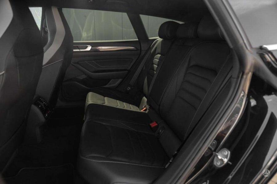Black Volkswagen Arteon 2021 in Vilnius, with an engine capacity of 2.00 L and mileage of 149 thousand km for 28500 €, photo 16 on AUTOMOTO.COM.LV