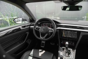 Black Volkswagen Arteon 2021 in Vilnius, with an engine capacity of 2.00 L and mileage of 149 thousand km for 28500 €, photo 19 on AUTOMOTO.COM.LV