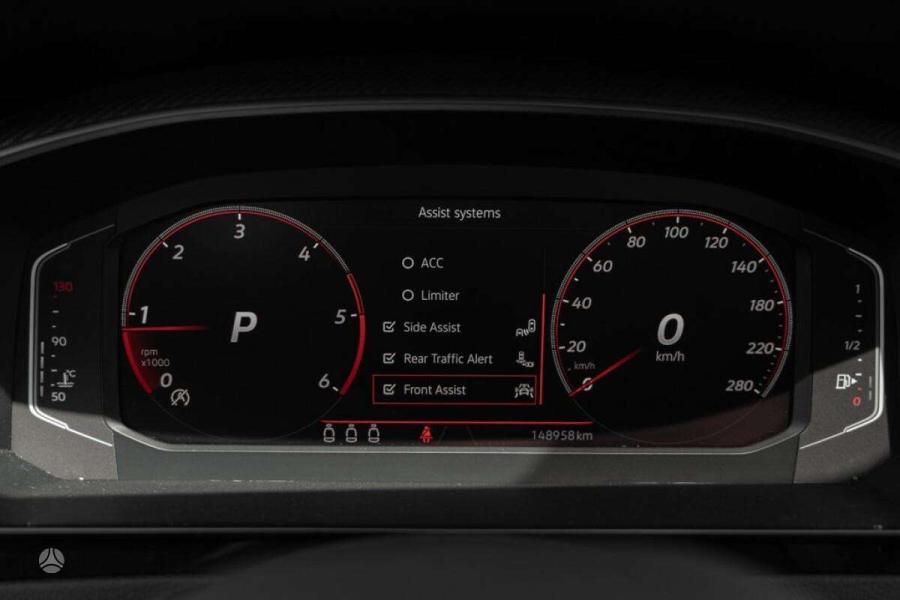 Black Volkswagen Arteon 2021 in Vilnius, with an engine capacity of 2.00 L and mileage of 149 thousand km for 28500 €, photo 24 on AUTOMOTO.COM.LV