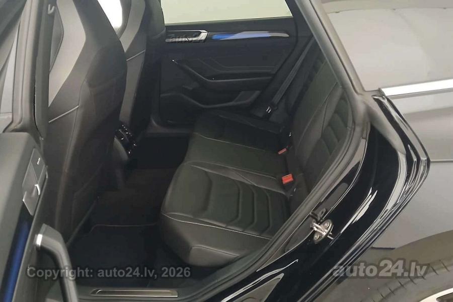 Black Volkswagen Arteon 2021 in Tallinn, with an engine capacity of 2.00 L and mileage of 107 thousand km for 32995 €, photo 21 on AUTOMOTO.COM.LV