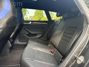 Black Volkswagen Arteon 2021 in Riga, with an engine capacity of 2.00 L and mileage of 127 thousand km for 33000 €, photo 7 on AUTOMOTO.COM.LV
