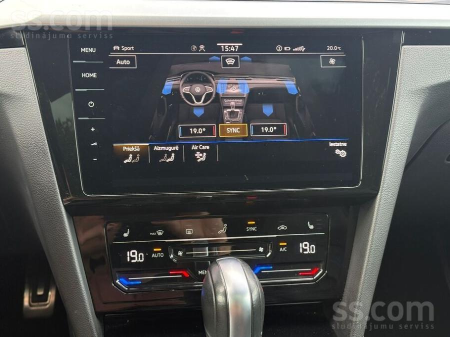 Black Volkswagen Arteon 2021 in Riga, with an engine capacity of 2.00 L and mileage of 127 thousand km for 33000 €, photo 15 on AUTOMOTO.COM.LV