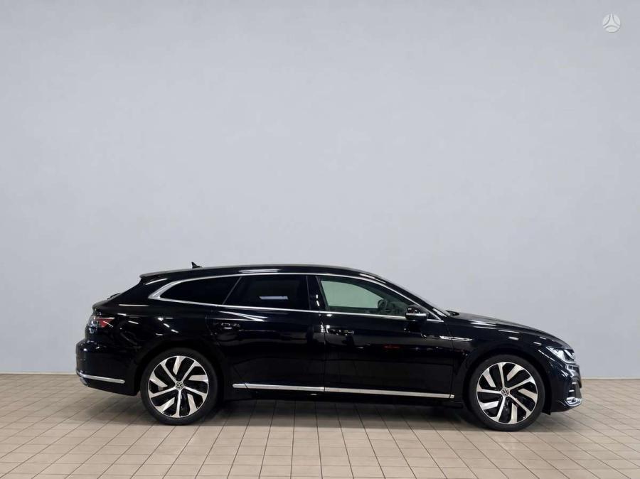 Melns Volkswagen Arteon 2021 Kauņa, ar dzinēja tilpumu 1.97 L un nobraukumu 97 tūkst. km par 25800 €, foto 5 vietnē AUTOMOTO.COM.LV